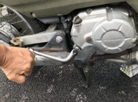 【完全解説】スーパーカブ110cc ja10のオイル交換のやり方 - セビスク